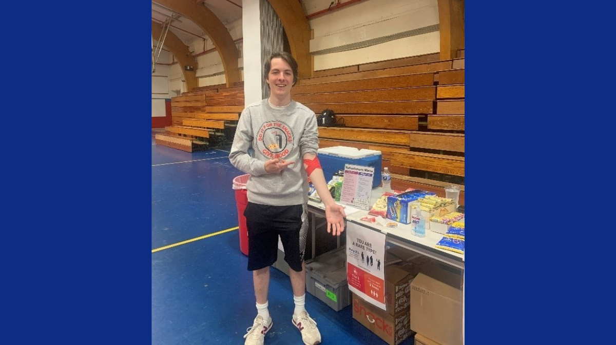 Young Platelet Donors Hope to Inspire More Youth Donors to Give Blood ...